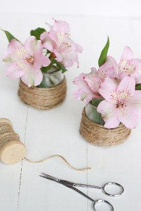 Twine Flower Vase – Beauty and Blooms
